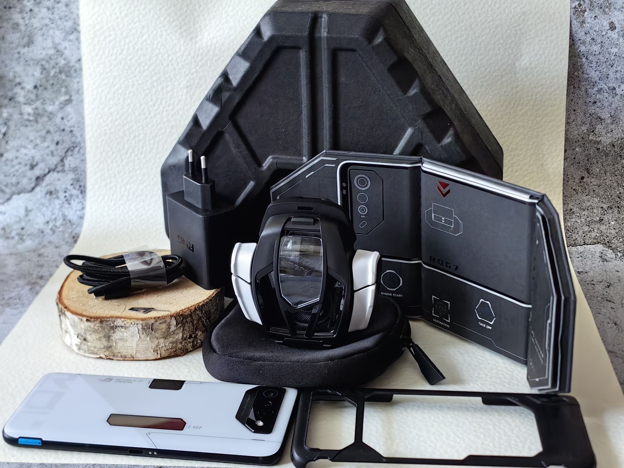 Test Asus ROG Phone 7 - zapierające dech w piersiach wrażenia z ...