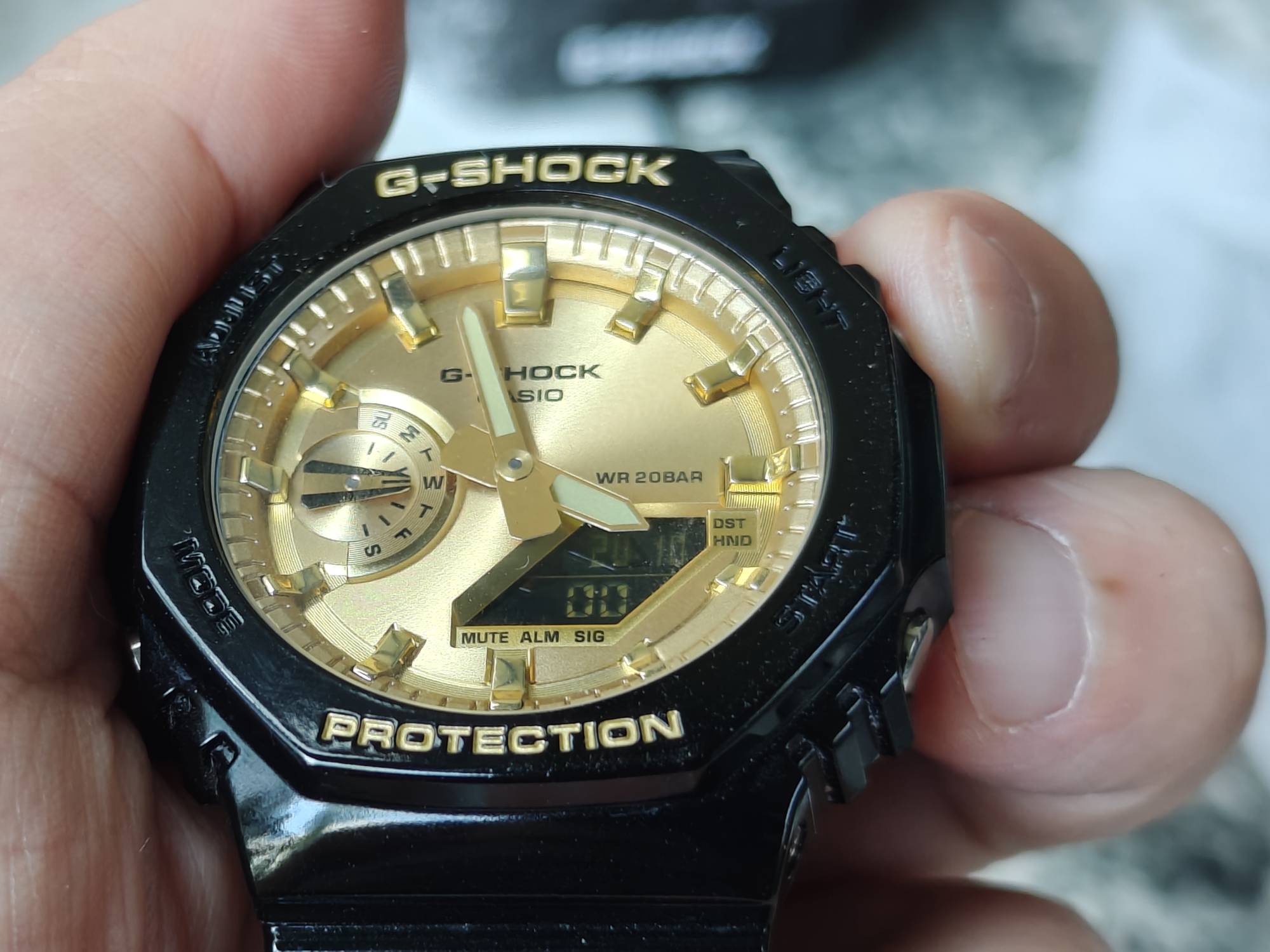 Test G-SHOCK OCTAGON GA-2100GB-1AER: Elegancja i wytrzymałość w Jednym ...