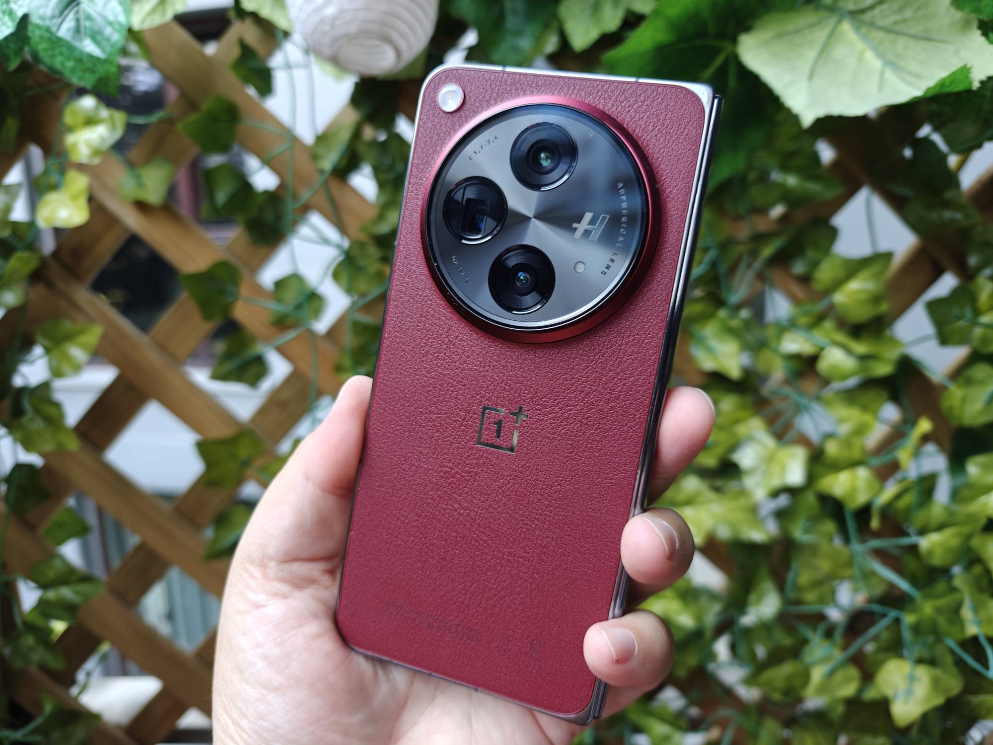 Test OnePlus Open Apex Edition: podrasowana wersja, która rzuca ...